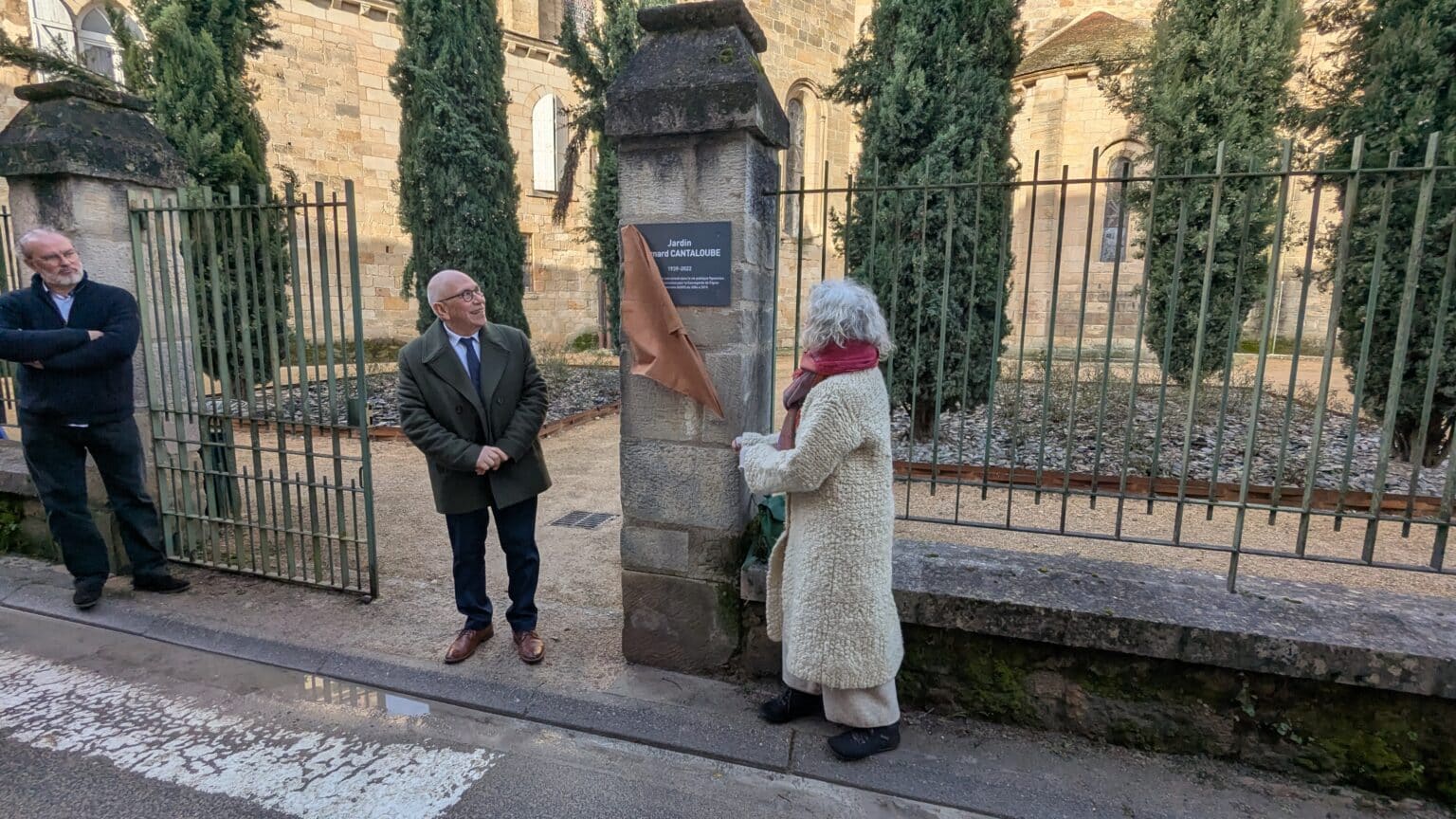 Dénomination : le jardin de l'Abbatiale devient le Jardin Bernard ...